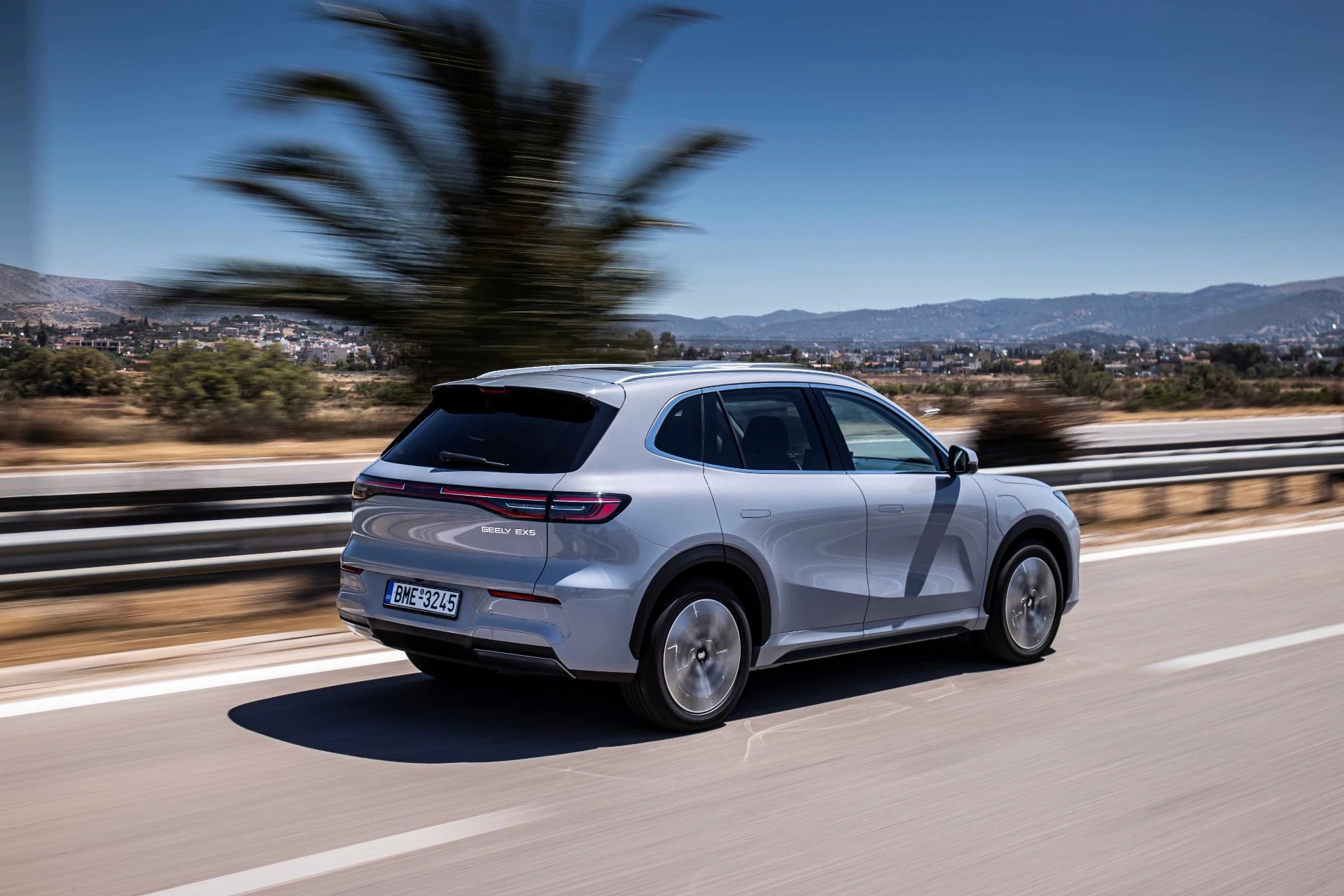 Οδηγούμε το νέο Geely EX5 στην Ελλάδα (τιμές) | Top Gear Greece