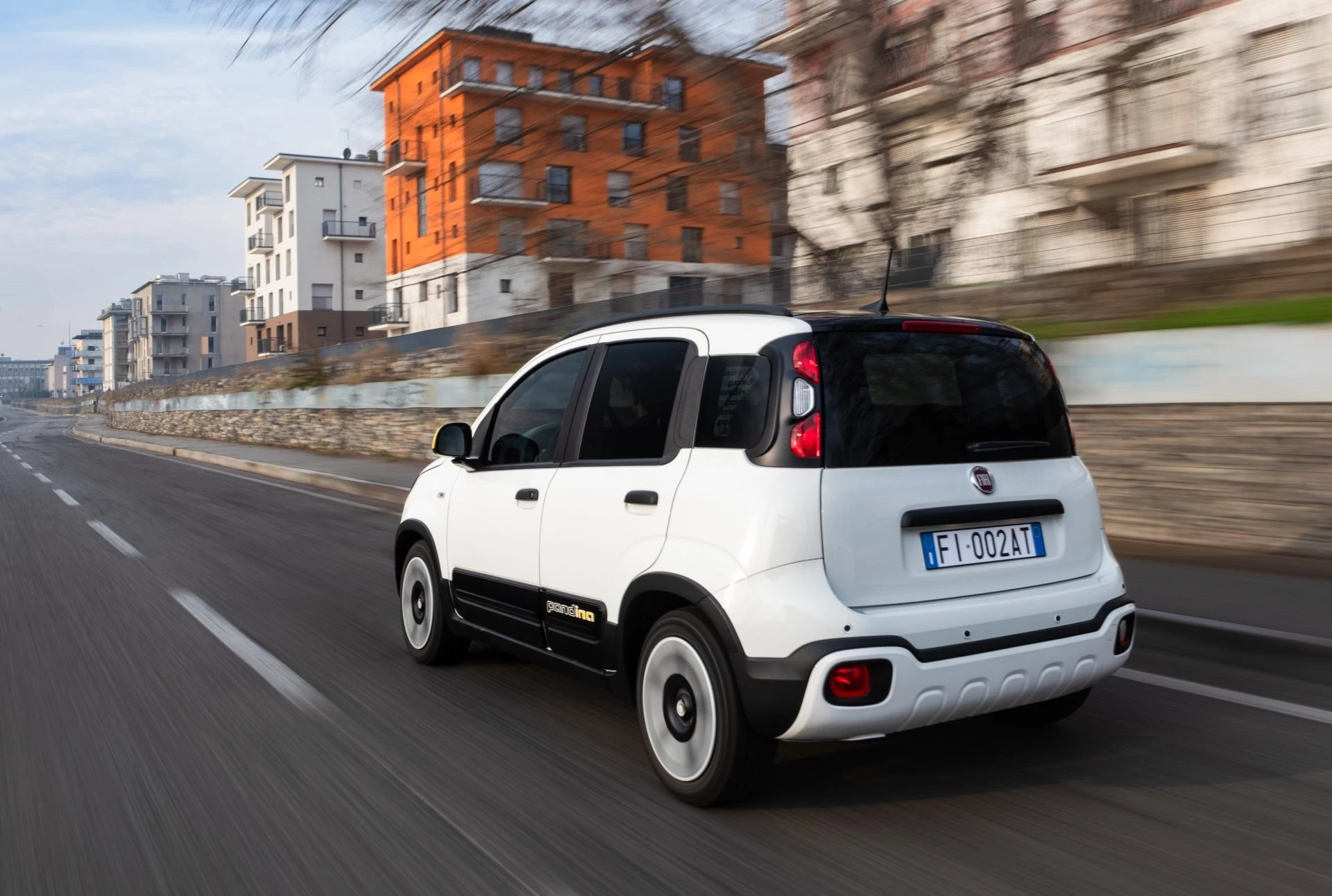 15.800 ευρώ η νέα τιμή του Fiat Panda στην Ελλάδα | Top Gear Greece