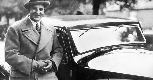 Jean Bugatti: Ο οραματιστής που καθόρισε τα αυτοκίνητα | Top Gear Greece