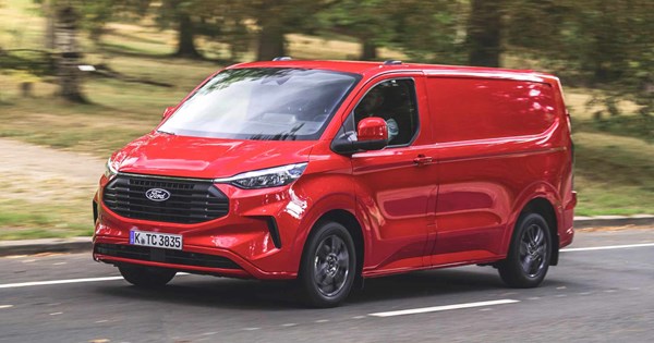 Ετοιμοπαράδοτο Ford Transit Custom με προνομιακή μίσθωση | Top Gear Greece